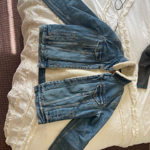 Levi's | Jackets & Coats | Levis Fluffy Jean Jacket | Poshmark